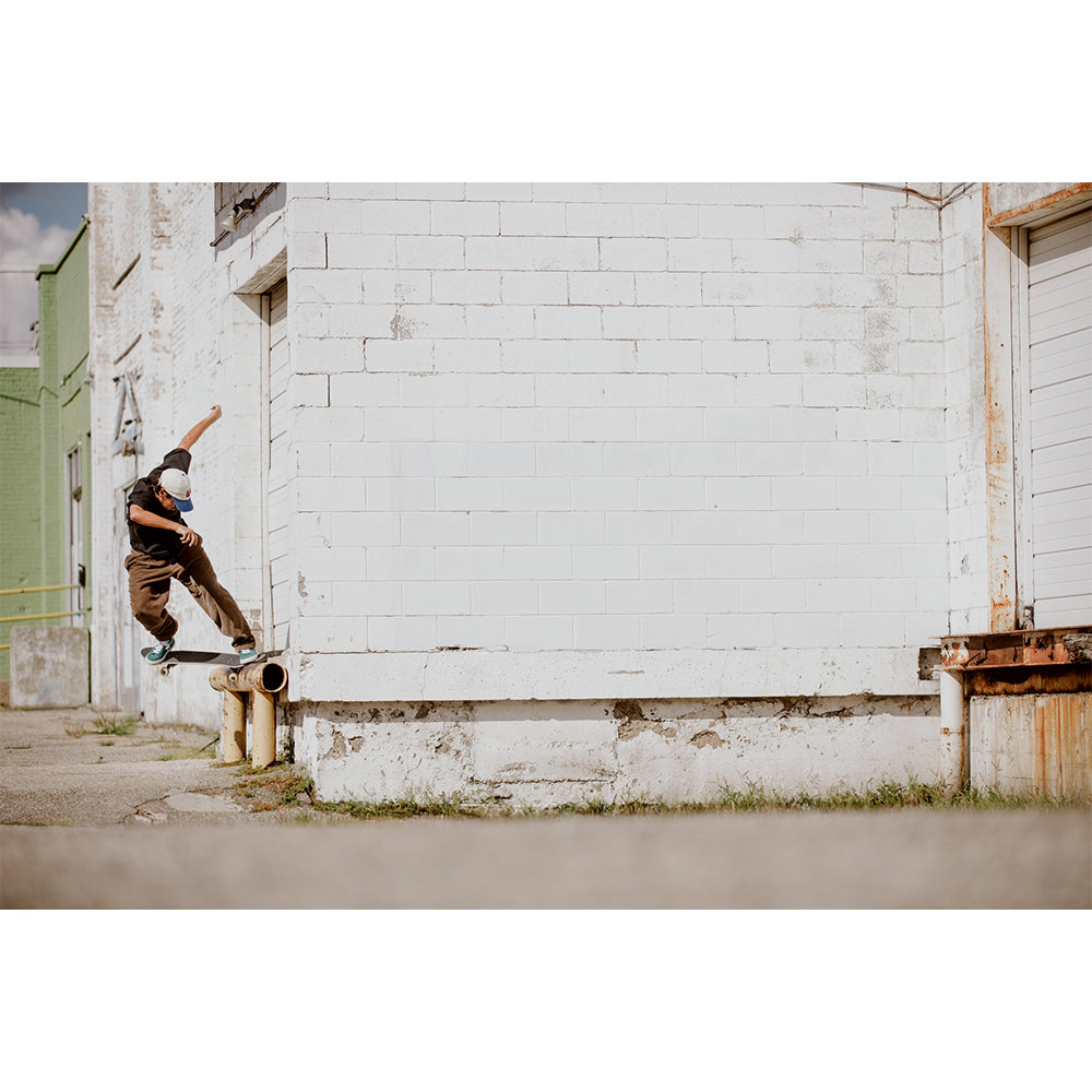 Theories presents 'CONDUIT' – THEORIES OF ATLANTIS